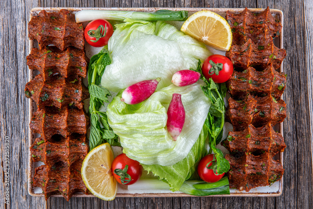 Cig kofte / Turkish Traditional Food. Traditional Turkish Raw Meat ...