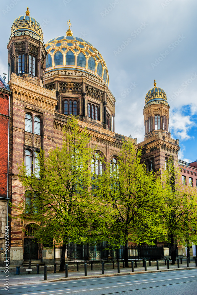 New Synagogue (Neue Synagoge, 1859 -1866) - the main synagogue of the ...