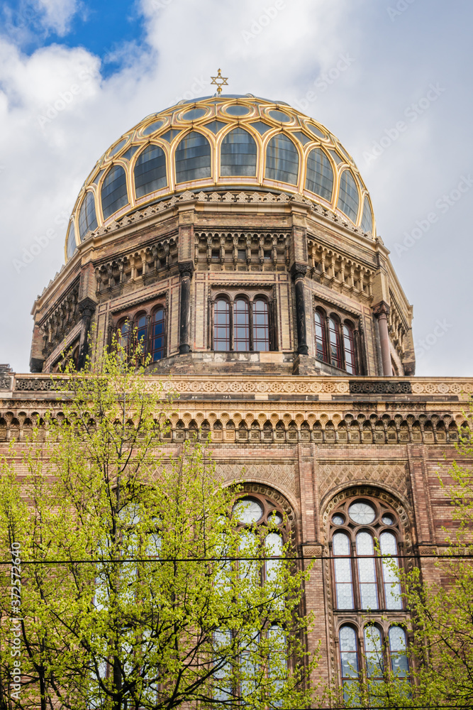 Foto de New Synagogue (Neue Synagoge, 1859 -1866) - the main synagogue ...