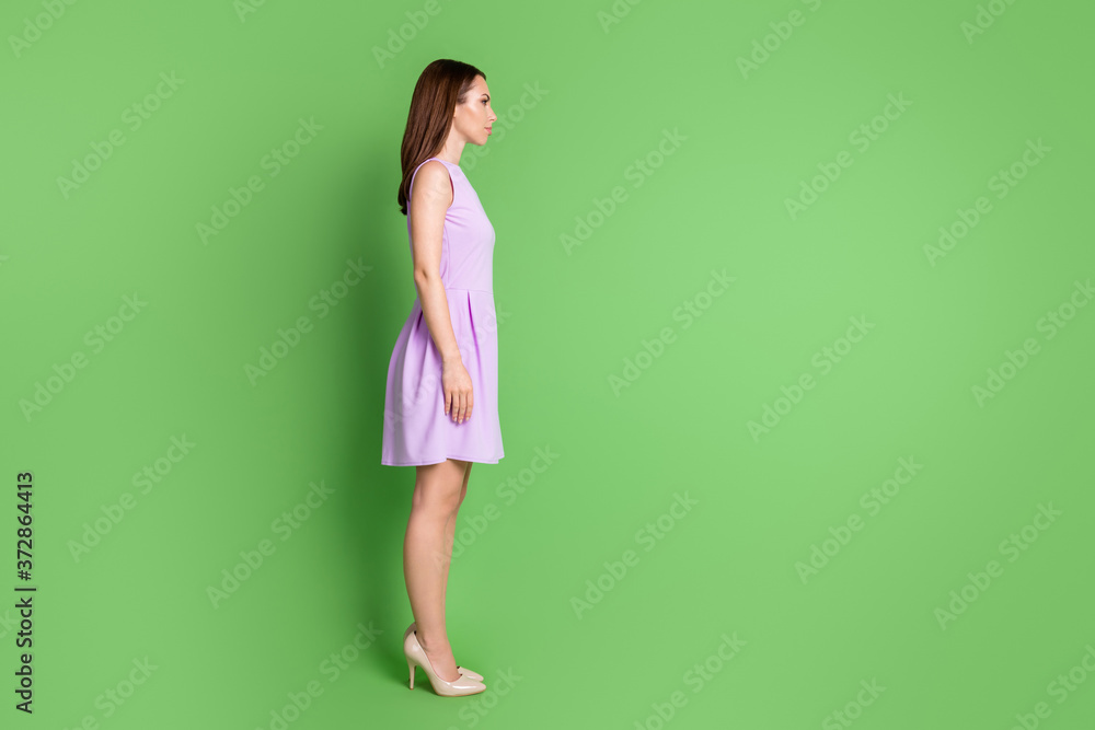 Full length body size profile side view of her she nice-looking ...