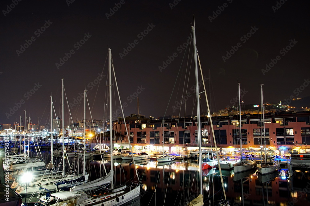 Genoa landscape from the old city to the "Porto Antico", (Ancient Port ...