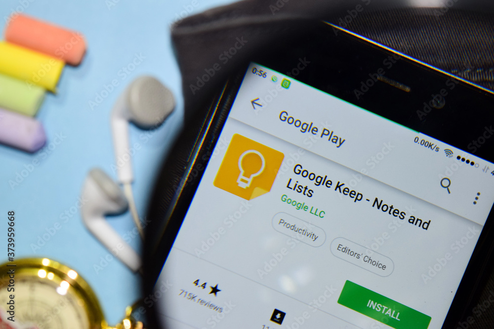 Fotka „Google Keep - Notes and Lists dev app with magnifying on ...
