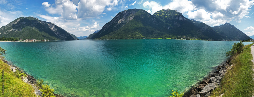 Lac d'Achensee au Tyrol, Autriche (lac de montagne) Stock Photo | Adobe ...