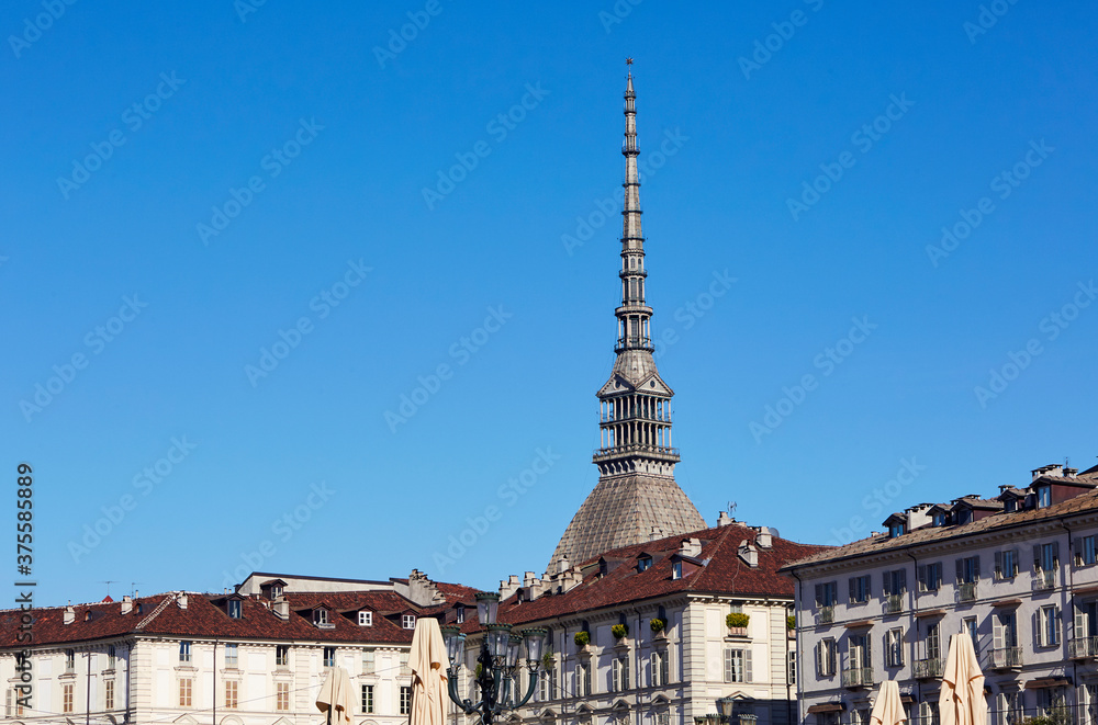 Looking up at the dome and spire of the world famous 'Mole Antonelliana ...