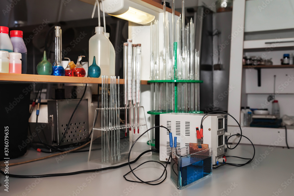 Equipment for electrolysis in chemical laboratory. Reagents and device ...