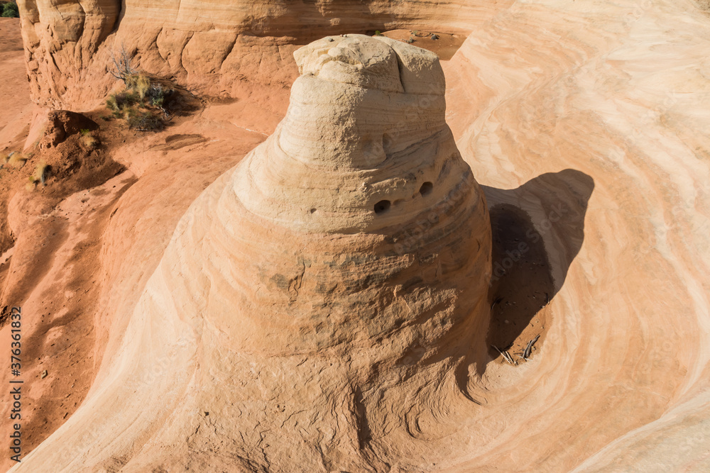 Hoodoo Inside Swirling Wash Overlooking The Straight Cliffs Formation ...