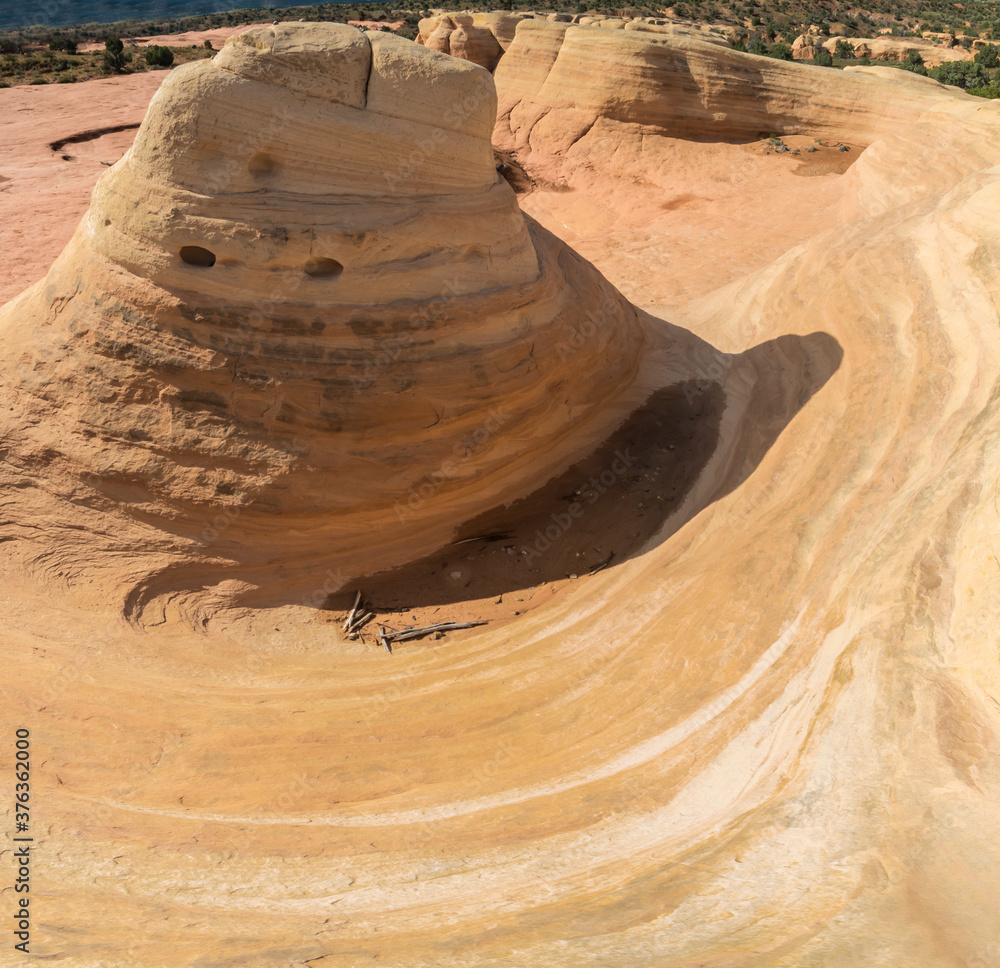 Hoodoo Inside Swirling Wash Overlooking The Straight Cliffs Formation ...
