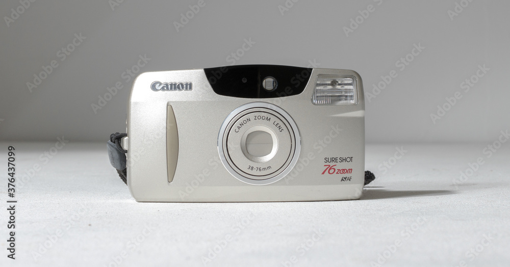 london, england, 05/05/2019 a retro vintage 1990s canon sure shot 76 ...