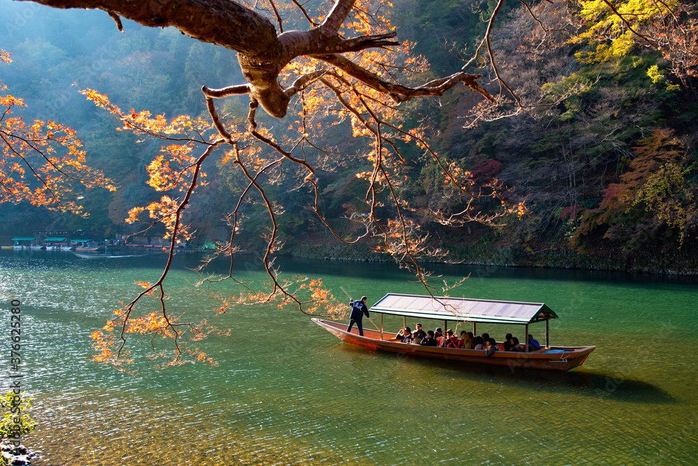 Japan - November 22, 2019 : Japanese Boatman punting Tourist ...