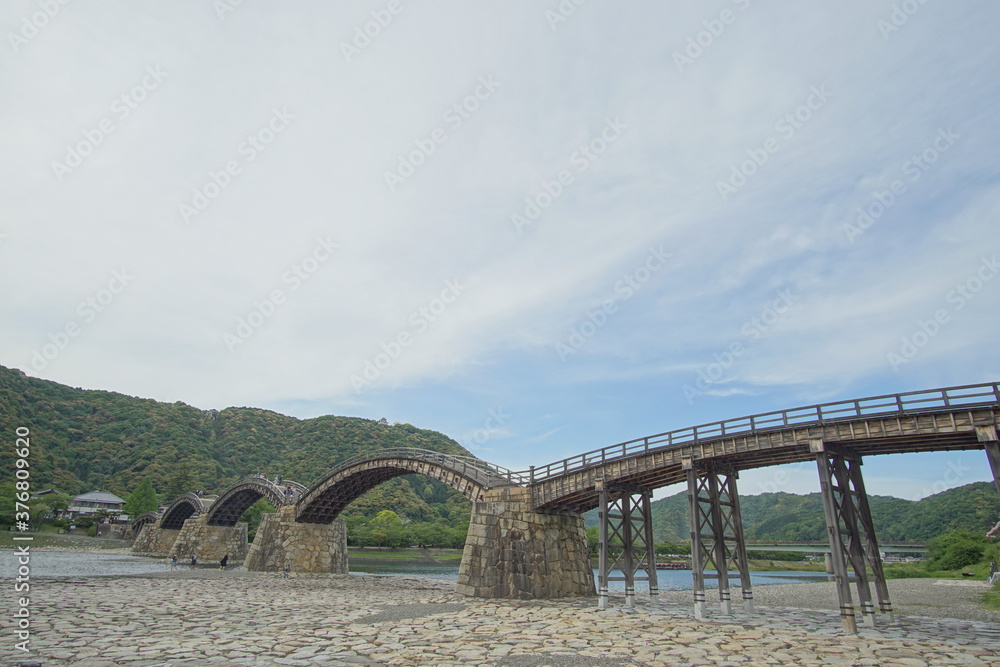 Kintai-kyo Bridge in a wooden arch bridge in Iwakuni, Yamaguchi, Japan ...