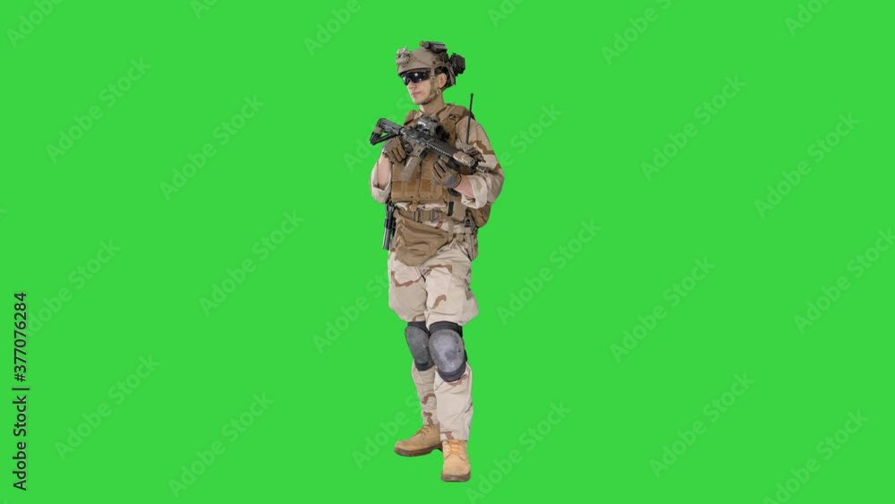 Vidéo Stock Soldier Standing looking to the side and Listening Orders ...