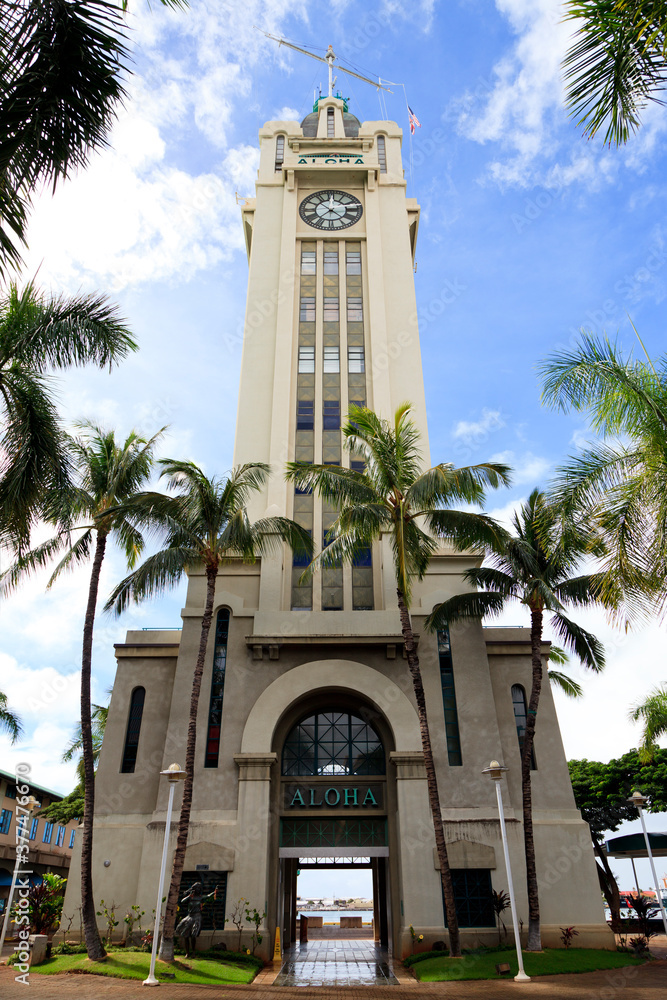 Honolulu, Hawaii, U.S.A. - ALOHA TOWER: Aloha Tower is a retired ...