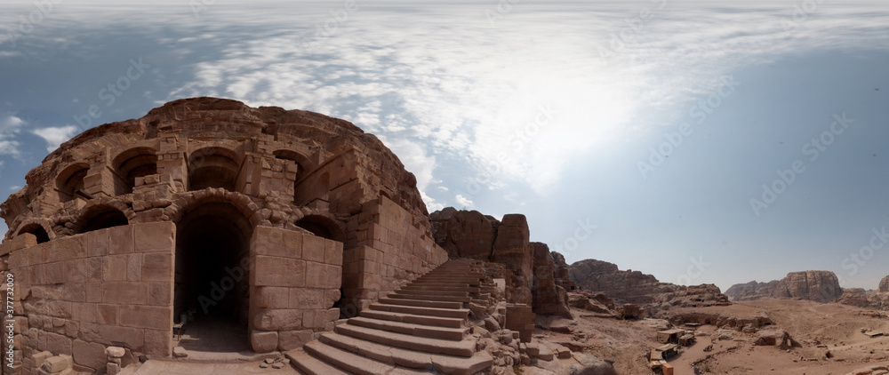 Foto de High Resolution 360 Panoramic HDR Images Taken in Petra (Wadi ...