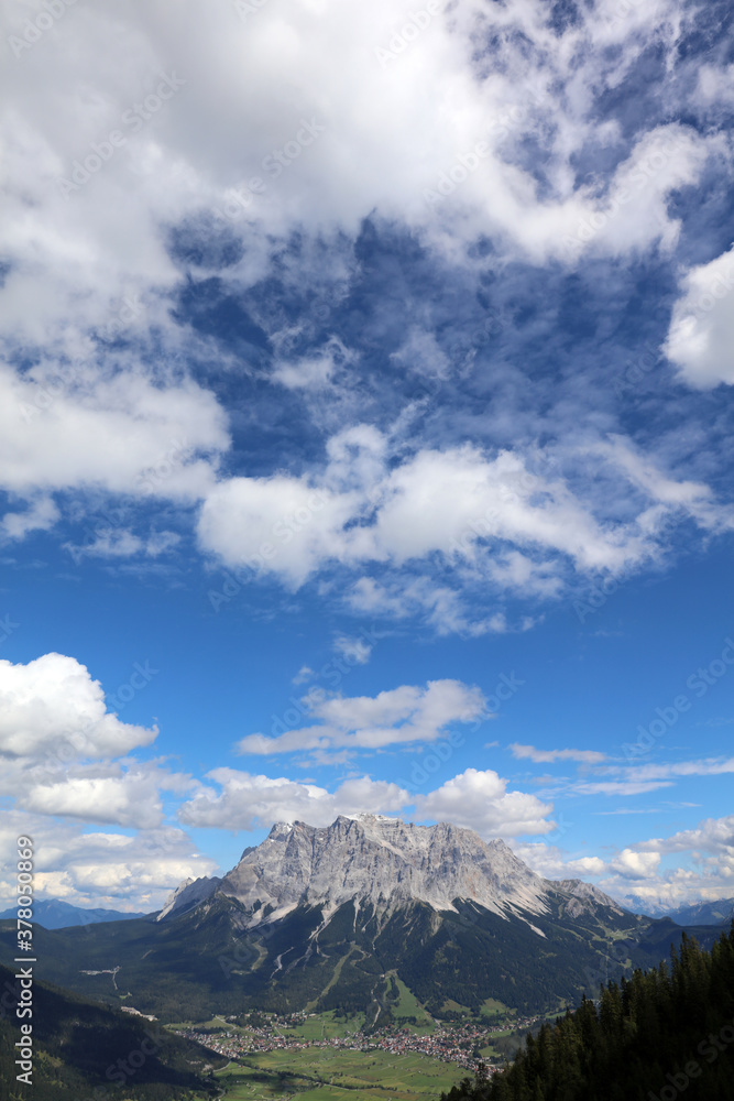 Zugspitze in Lermoos. Tirol. Österreich Stock Photo | Adobe Stock