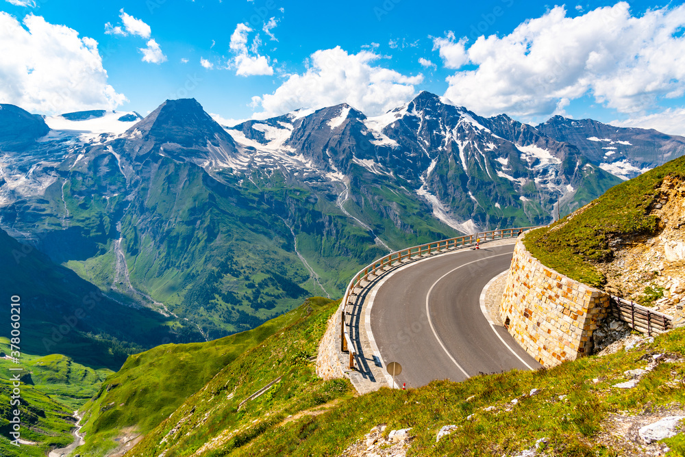 Grossglockner High Alpine Road, German: Grossglockner-Hochalpenstrasse ...