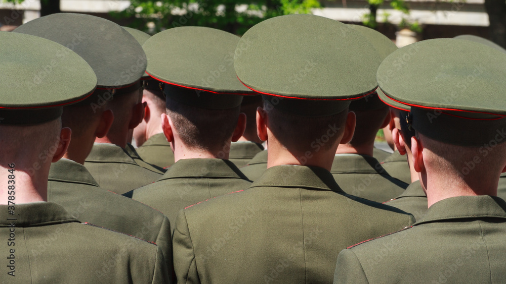 Foto de Photography of an oath of young soldiers. Men wearing green ...