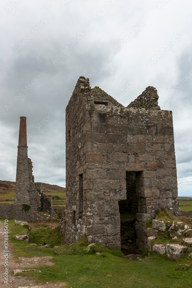A ruined Cornish tin mine: Carn Galver Mine and engine house, Penwith ...