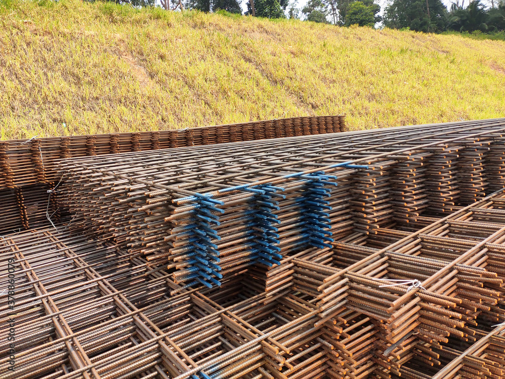 Foto de KUALA LUMPUR, MALAYSIA -SEPTEMBER 18, 2020: BRC welded wire ...