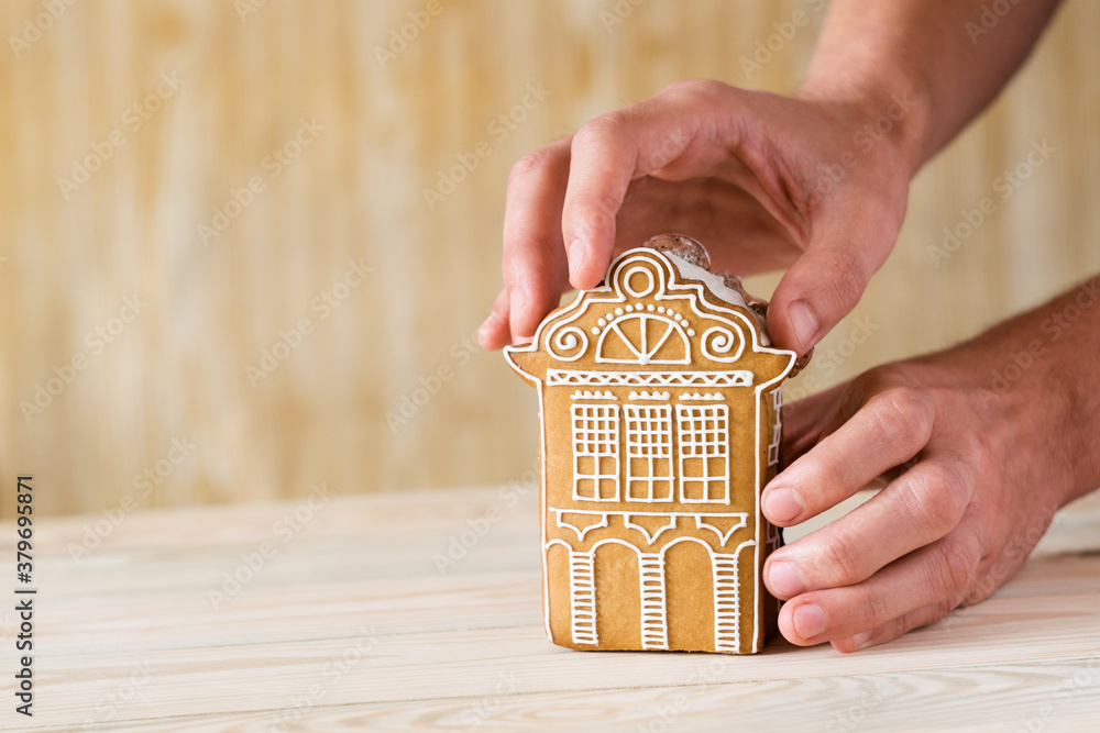 How to make gingerbread house, step by step, tutorial. Step 6 ...