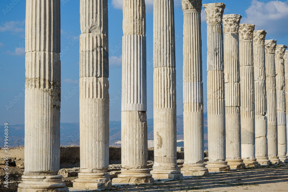 Perspective view onto antique colonnade. All columns made in Corinthian ...