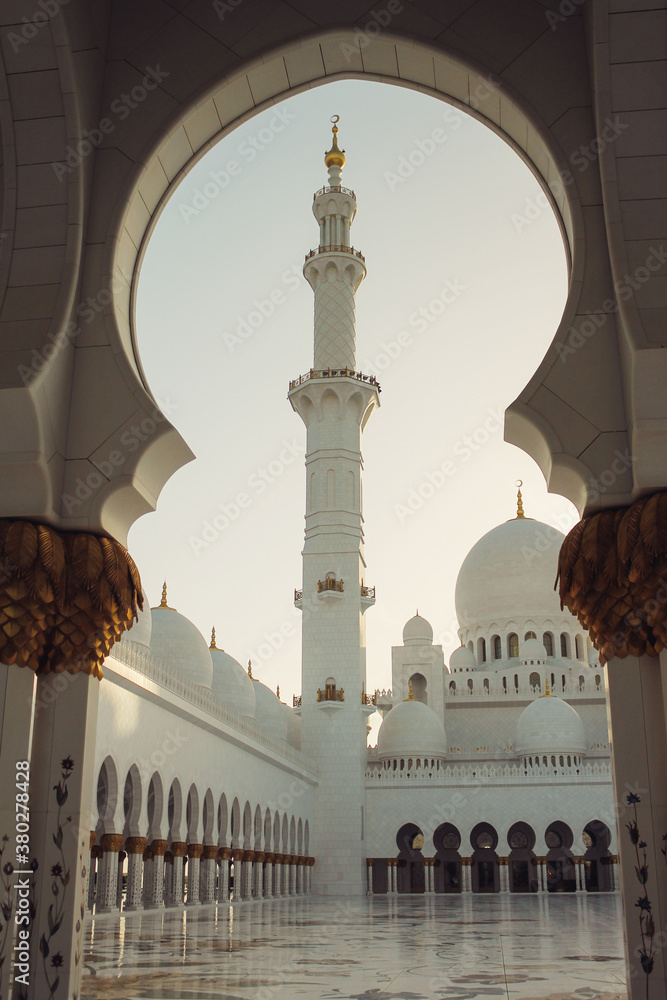 Minaret of Sheikh Zayed Grand Mosque in Abu Dhabi, UAE. Stock Photo ...