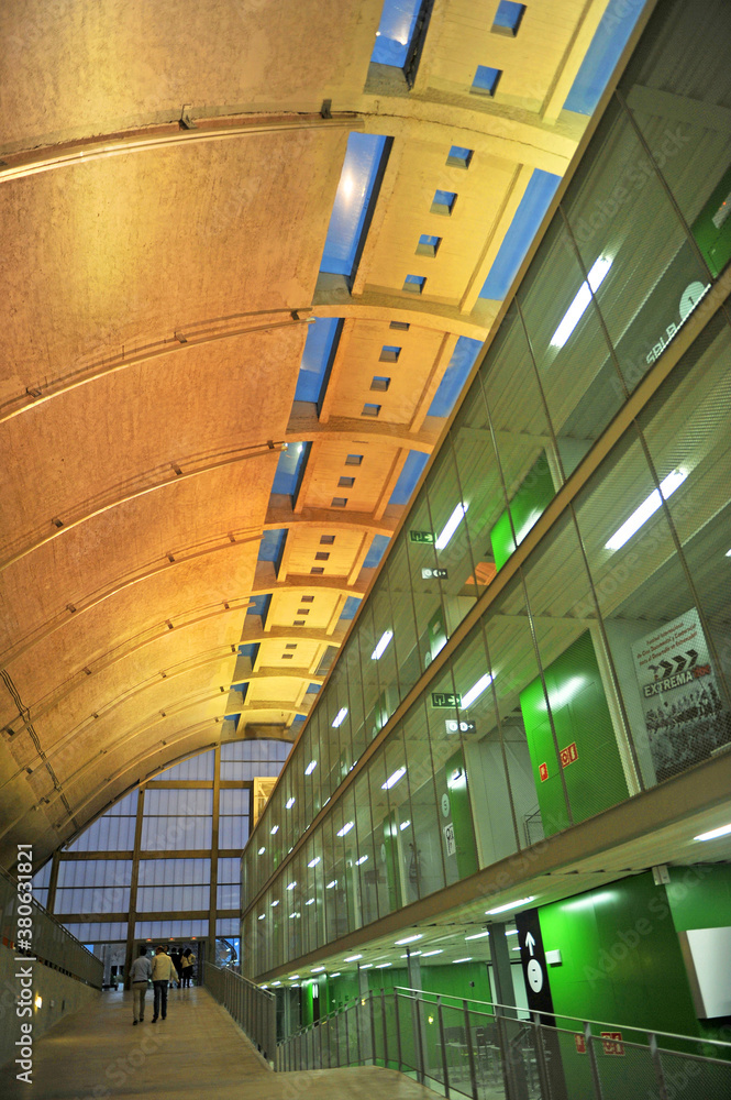 El Embarcadero, antiguo edificio minero rehabilitado para espacios de innovación, emprendedores ...