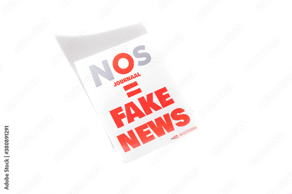 Stockfoto Nos is fake news sticker | Adobe Stock