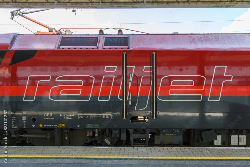 ÖBB RailJet Logo train Innsbruck main railway station Austria ...