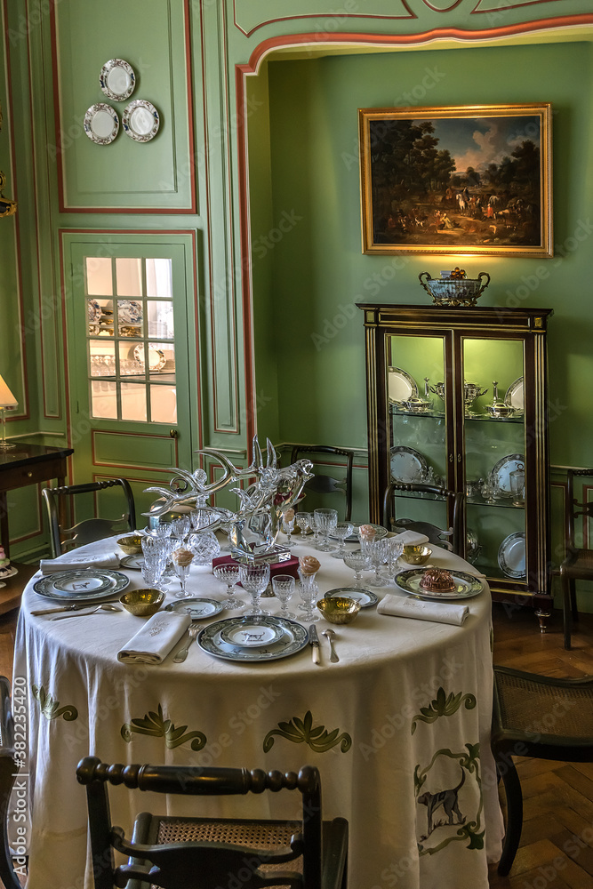 Interior of Cheverny Castle. Cheverny located between Blois and ...