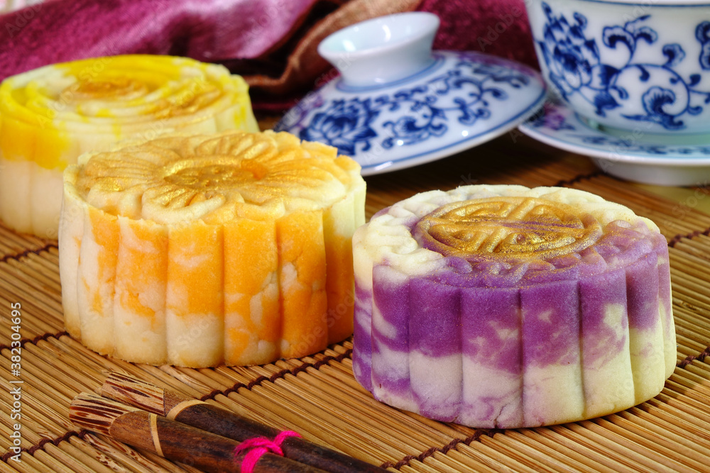 Moon cake for Mid autumn festival. Snow skin mooncake, the modern style ...