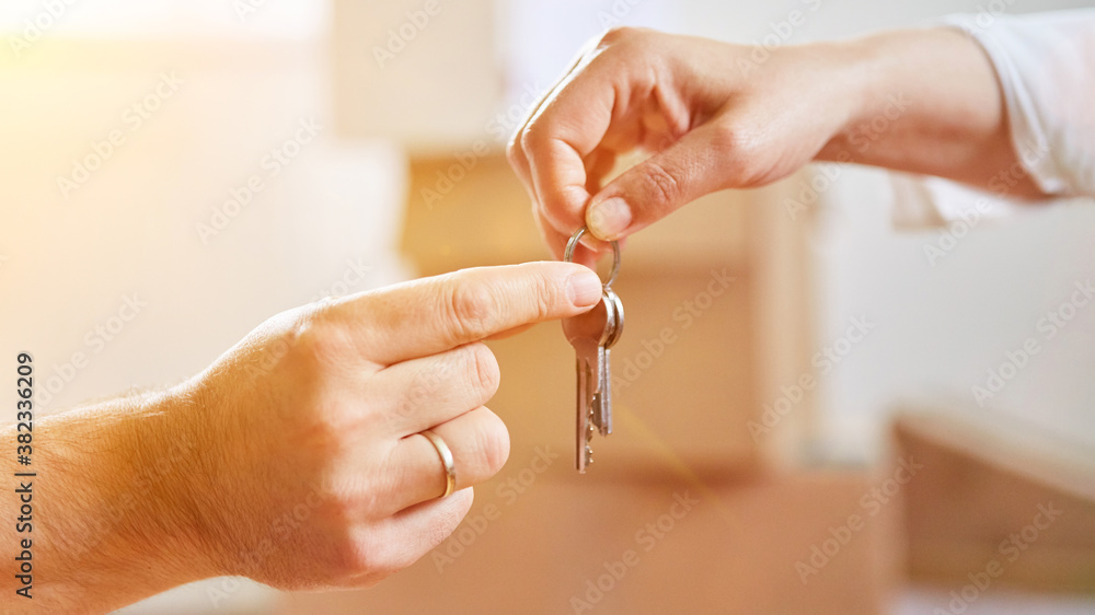 Hands hand over keys when changing tenants or buying a house Stock ...