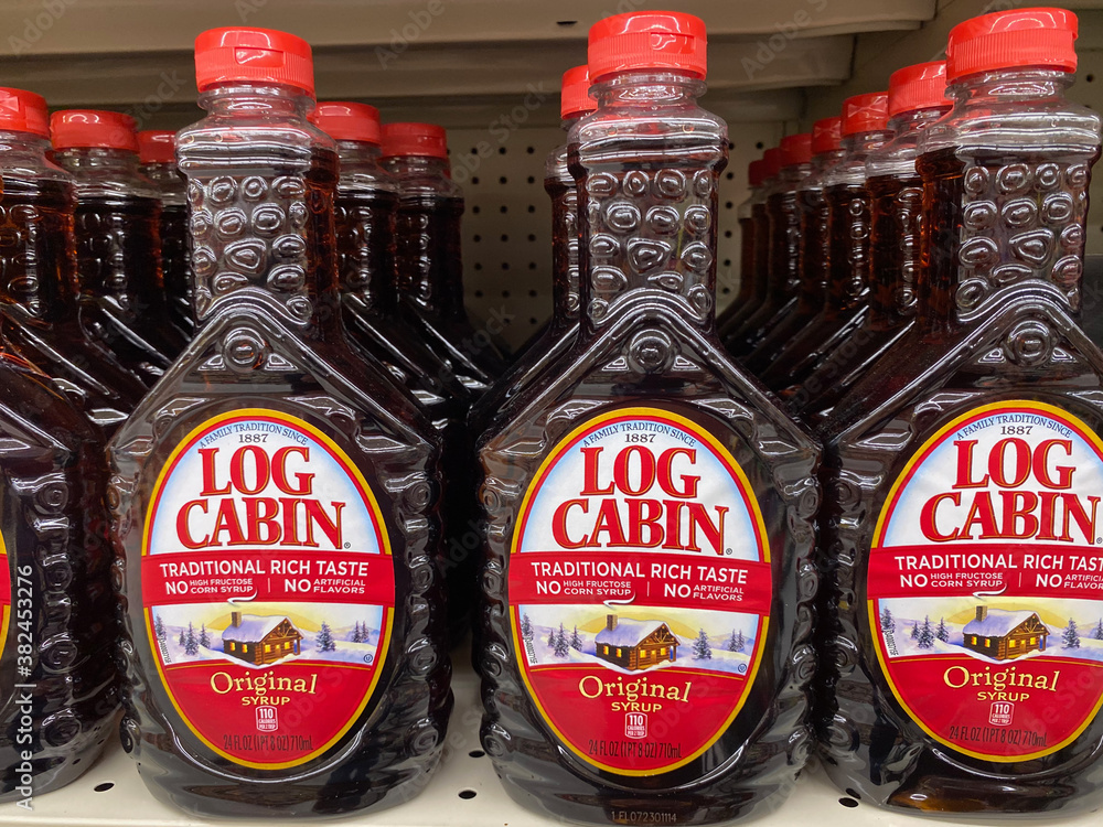 Log Cabin Syrup Logo