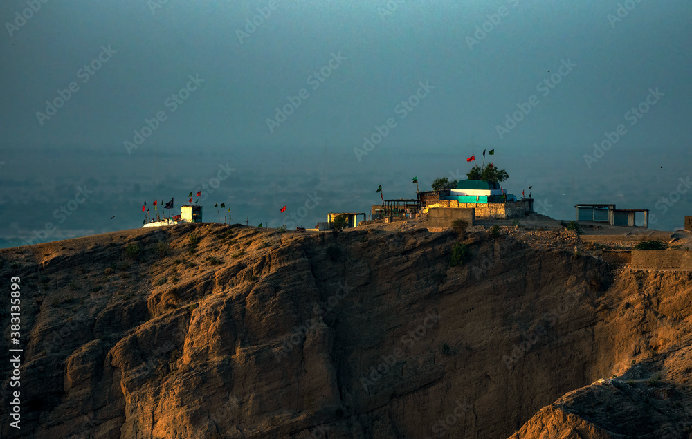 Darbar Hazrat Sakhi Sarwar Sakhi Sarwar is a town in Dera Ghazi Khan ...