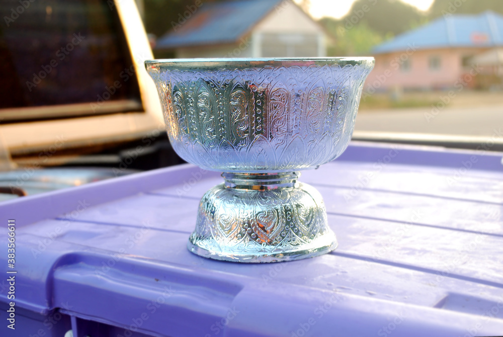 Silver bowl, an important ceremony, wedding, ordination ceremony.(with ...