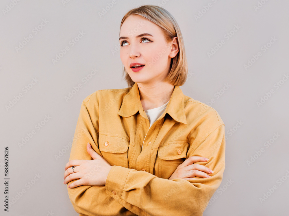 Arrogant facial expression, girl rolled her eyes, background, emotions ...