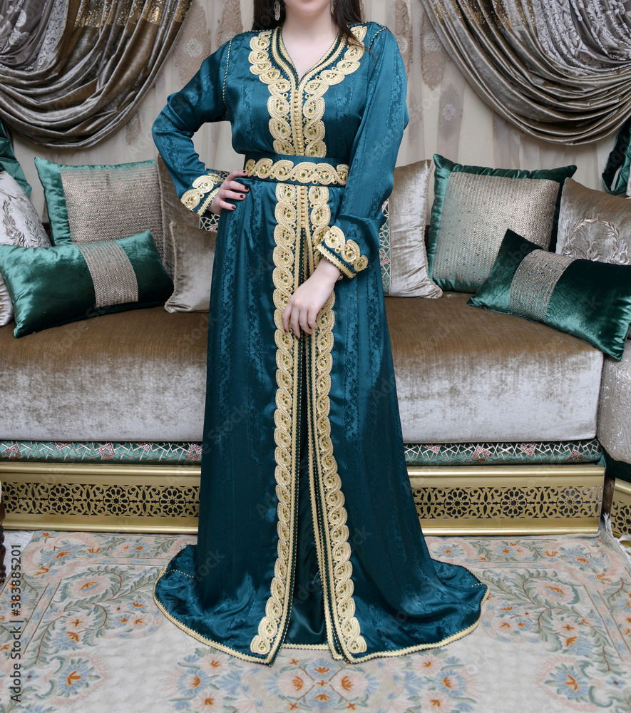 The Moroccan caftan is a Moroccan women's traditional costume. It is ...