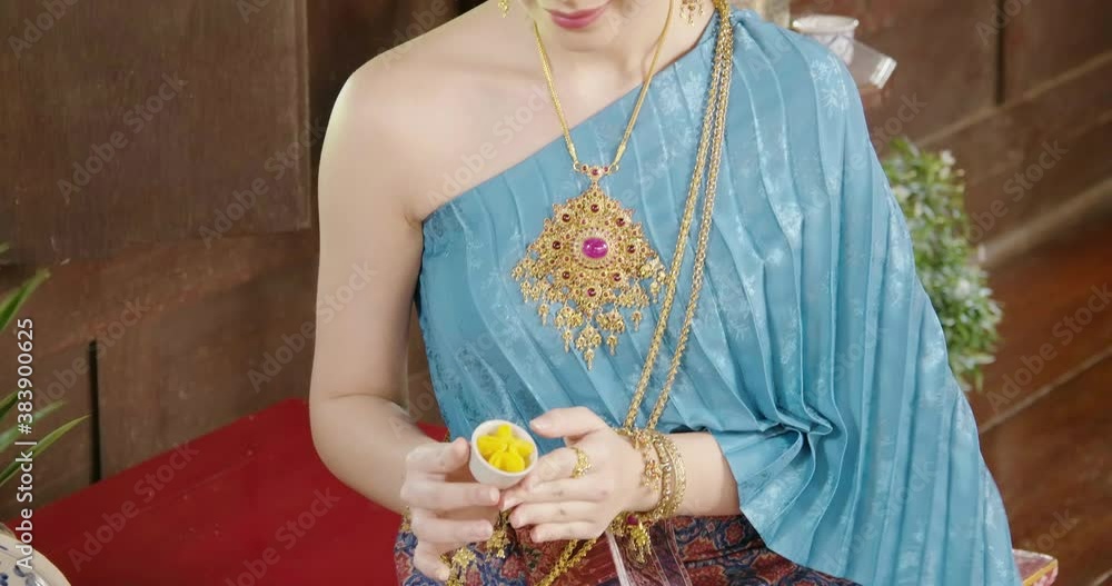 A beautiful asian female chef dress on Ayutthaya cultural fashion ...