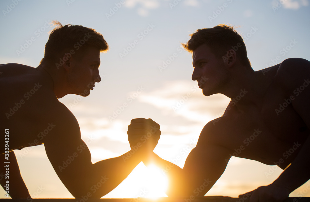 Arm Challenge Men