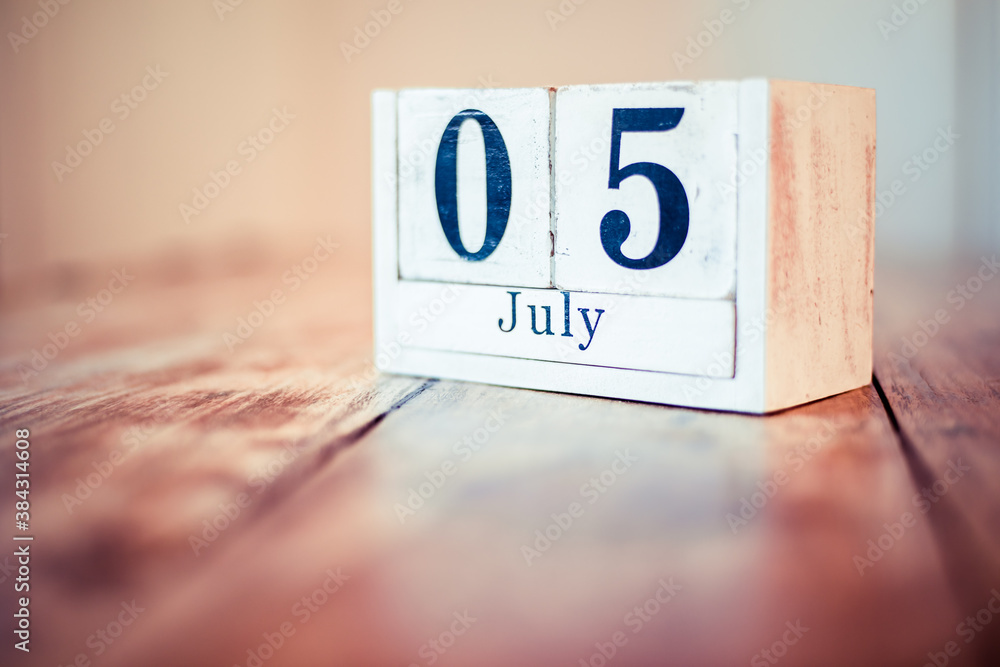 Foto de 5th of July - 5 July - National Apple Turnover Day.National ...