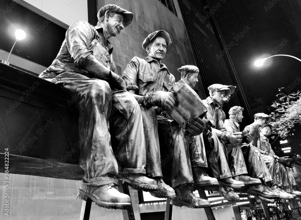 Ironworkers Sitting On Beam - The Best Picture Of Beam