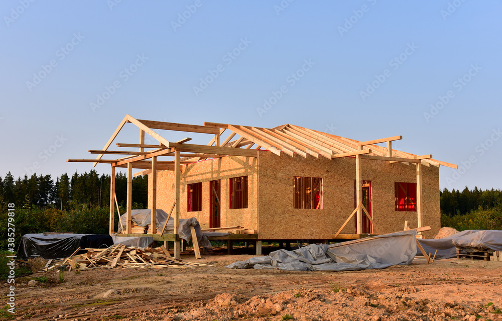 Construction wooden house of Structural Insulated Panels (SIPs) turnkey ...
