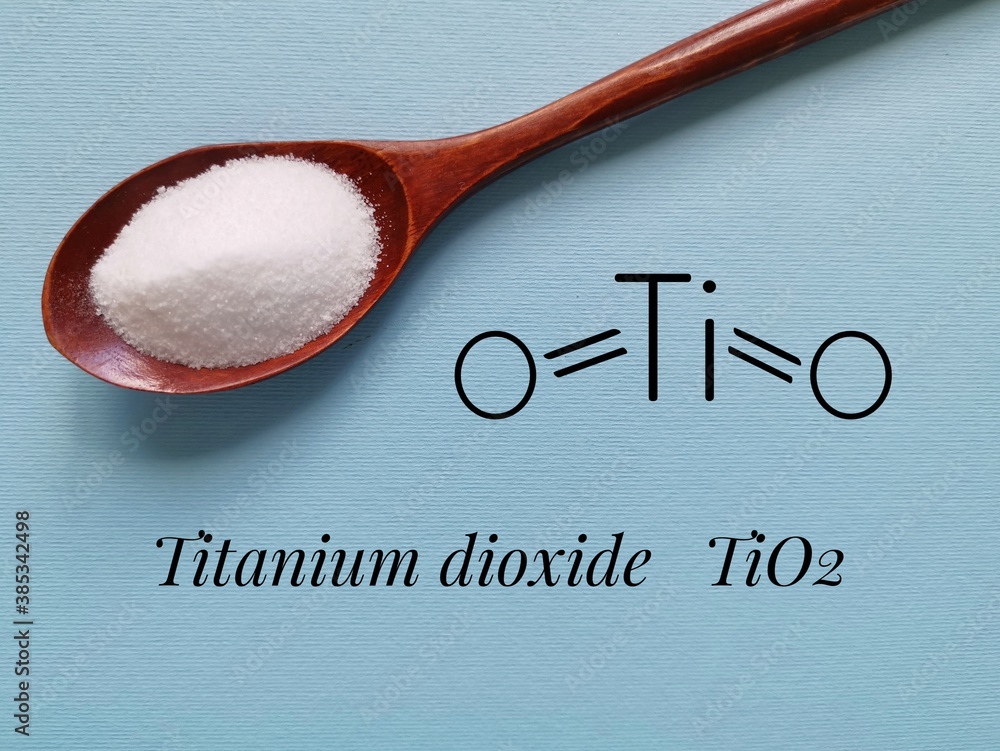 Structural chemical formula of titanium dioxide molecule with white ...