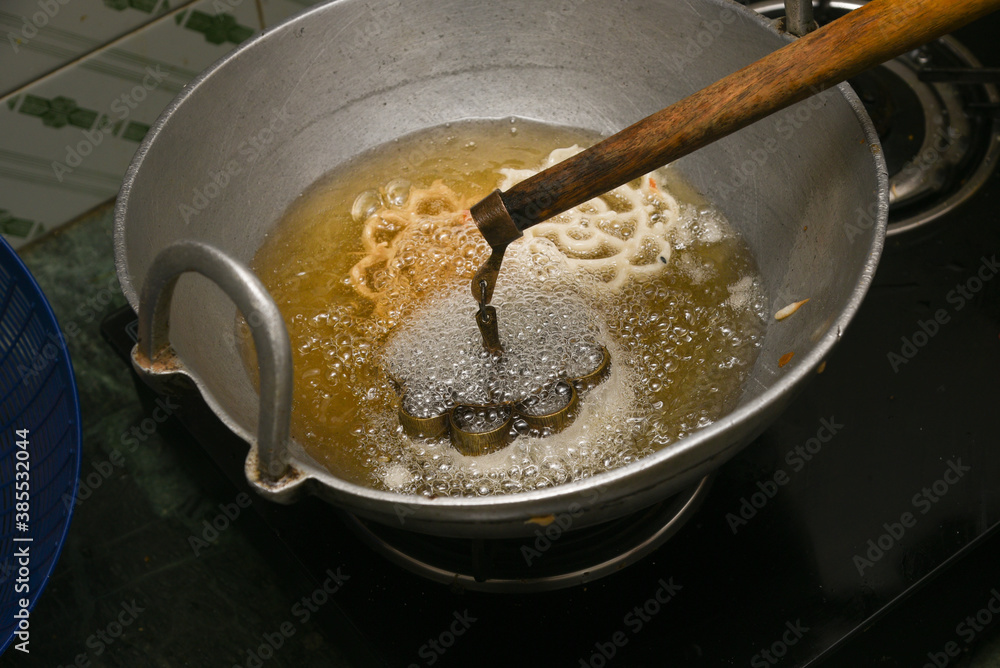 Making Rose Cookies snack coconut oil, Achu Murruku Achappam achapum ...