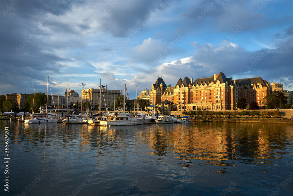 Victoria Inner Harbor Evening. Victoria's Inner Harbor and marina in ...
