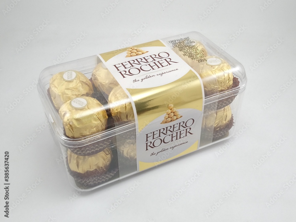 Ferrero rocher hazelnut and milk chocolate wafer ball in Manila ...