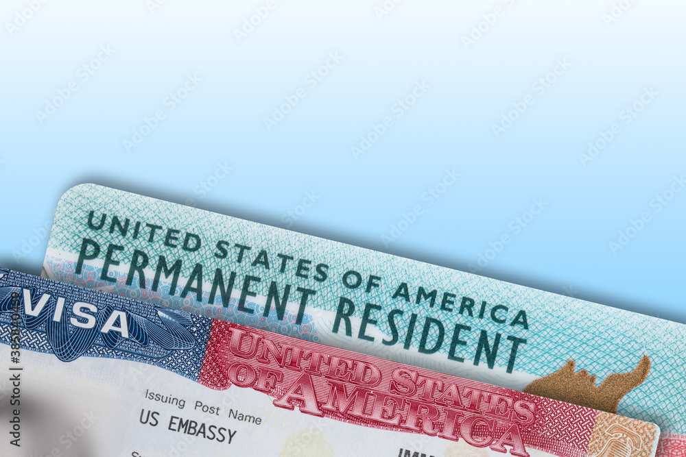 VISA United States of America. Green Card US Permanent resident card ...