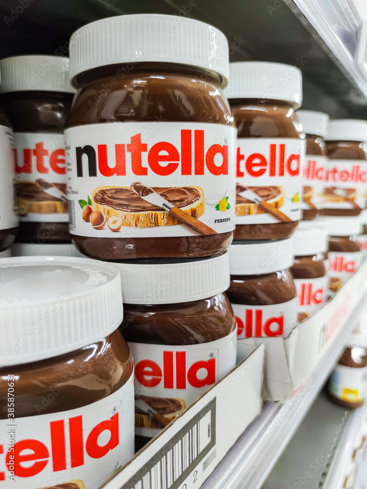 Focus on Nutella jars of hazelnut cream in french supermaket shelf ...