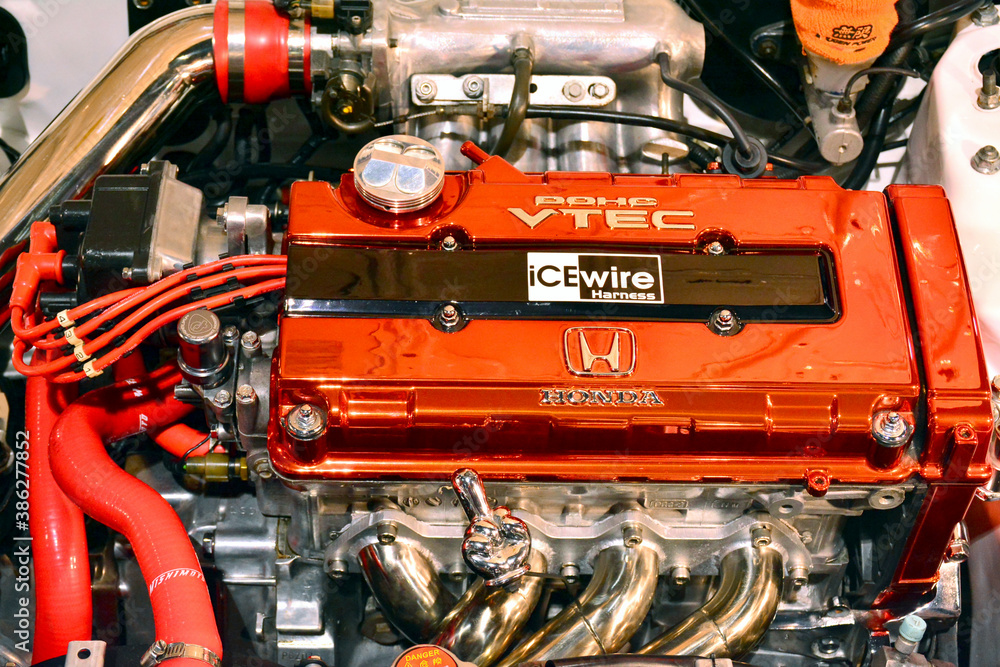 Honda car engine at Manila Auto Salon in Pasay, Philippines Stock Photo ...