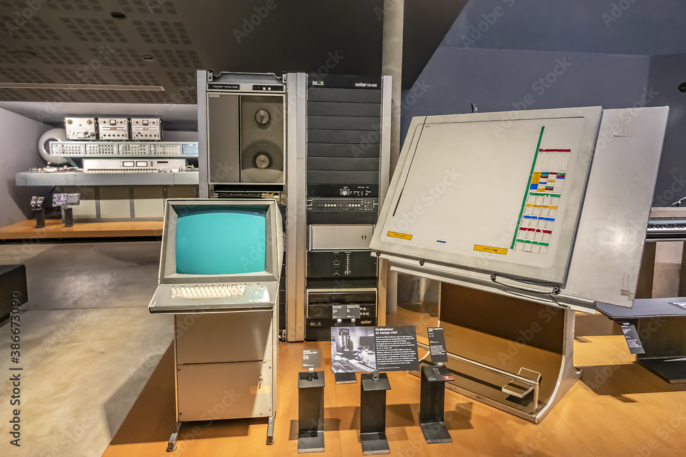 Paris Museum of Music world renowned for its collection and ...