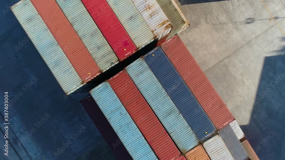 Vidéo Stock Industrial containers box from cargo freight ship for ...